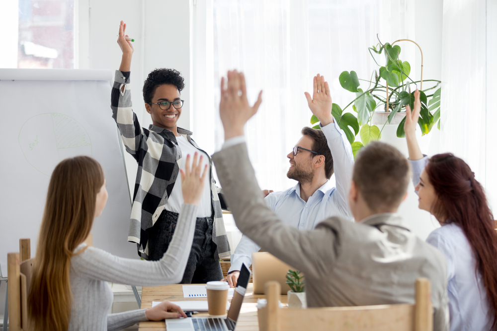 How To Create A Poll In Teams video CGNET